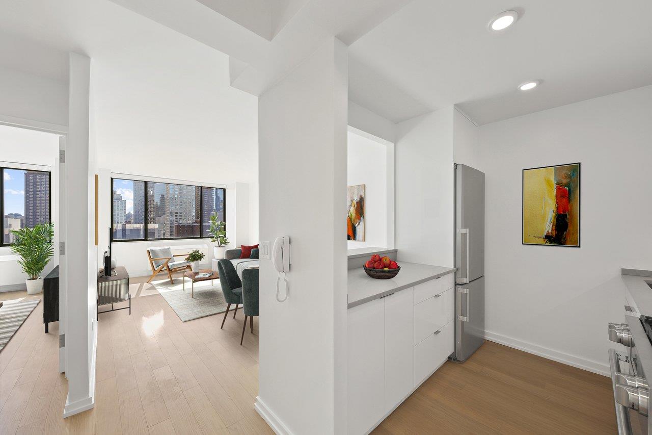 55-75 West End Ave C-23F West End Towers, Lincoln Square Manhattan NY ...